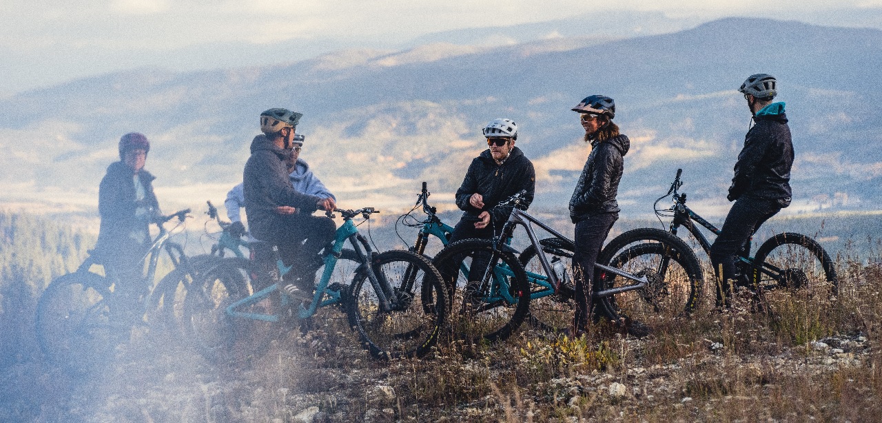 Helmet Safety Standards In The UK: EN1077 and EN1078