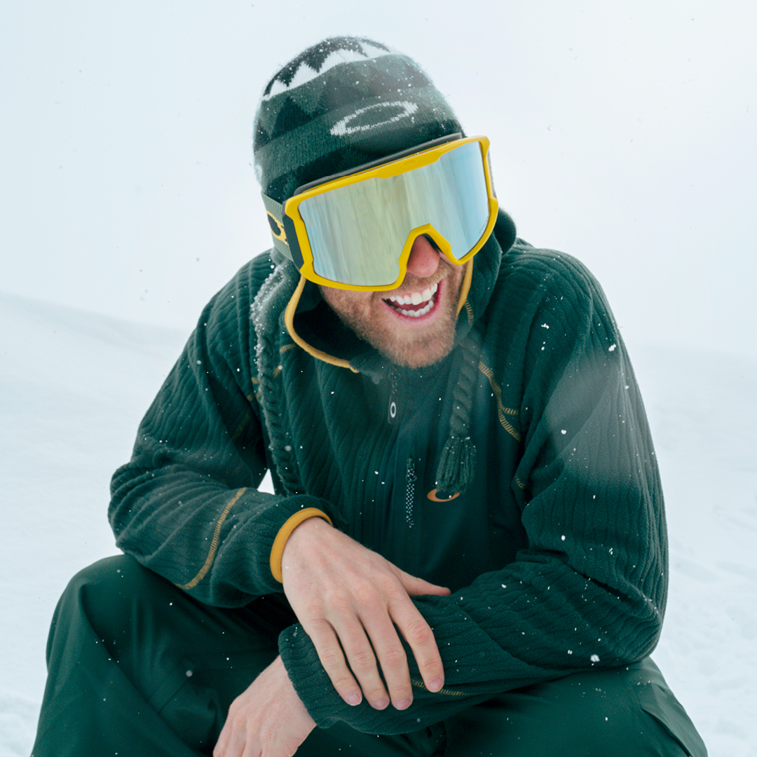 Why Oakley is the Ultimate Snowboarding Companion! - Blog